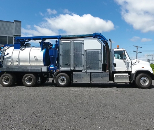 Hydrovac Truck Manufacturer | Hydro and Vacuum Excavator
